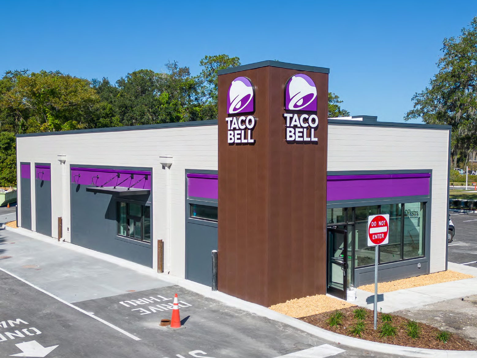 Track Record - Recently Closed Transactions - Sambazis Retail Group